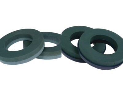 Wreath Rings Box of 12 Bio Oasis Floral Foam or Plastic backed Various ...