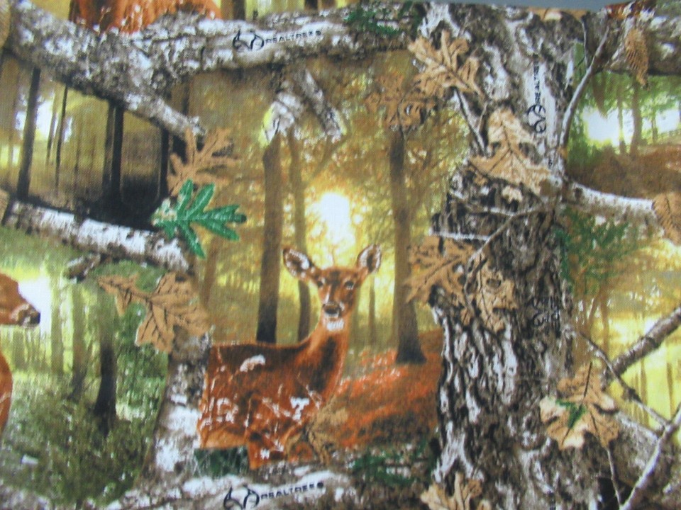 SYKEL REAL TRE " DAYBREAK ANIMALS" COTTON GREEN MULTI COLOR FABRIC ...
