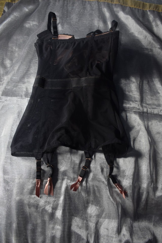 New Gossard 4 suspender corselette bust 32 E RRP £80 J 46 | eBay UK