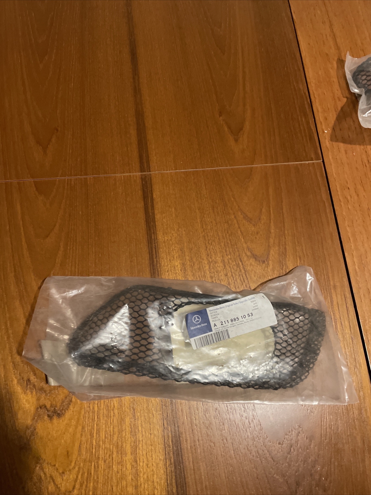 2003-2006 Mercedes Benz E W211 AMG Front Bumper Right Mesh Grill ...