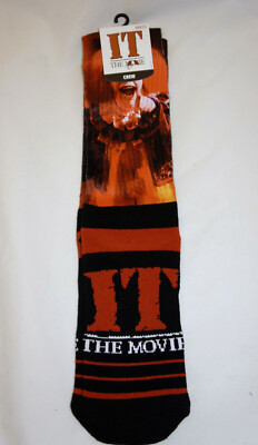 IT The Movie 1990 Pennywise Crew Socks Sock Size 10-13 Bioworld Classic ...