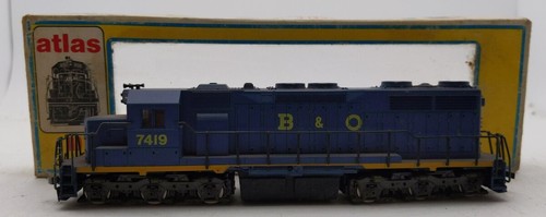 Atlas 7016 HO Scale Baltimore & Ohio Powered SD35 Diesel Locomotive ...
