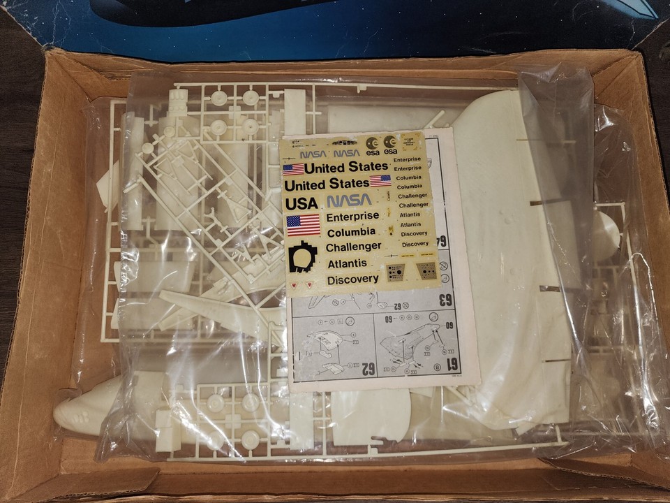 REVELL 1/72 NASA Space Shuttle CHALLENGER Model, OPEN BOX, Kit 4734 | eBay