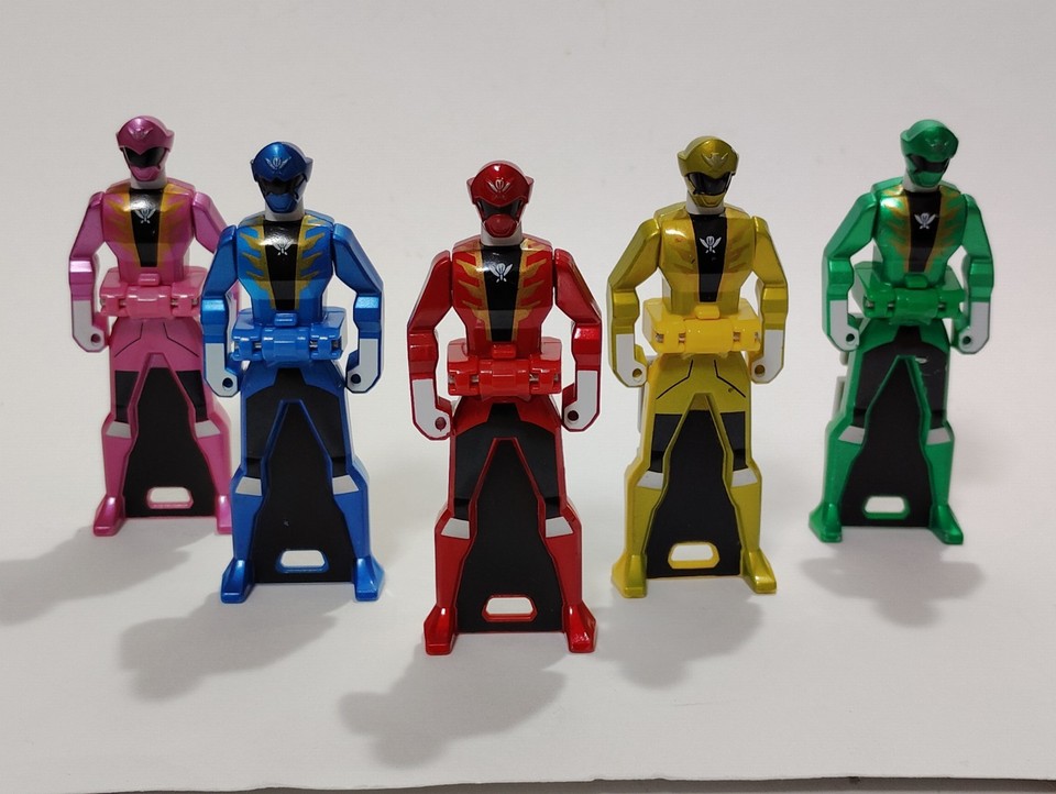 Power Rangers Kaizoku Sentai Gokaiger Ranger Key Set DX Metallic Ver ...