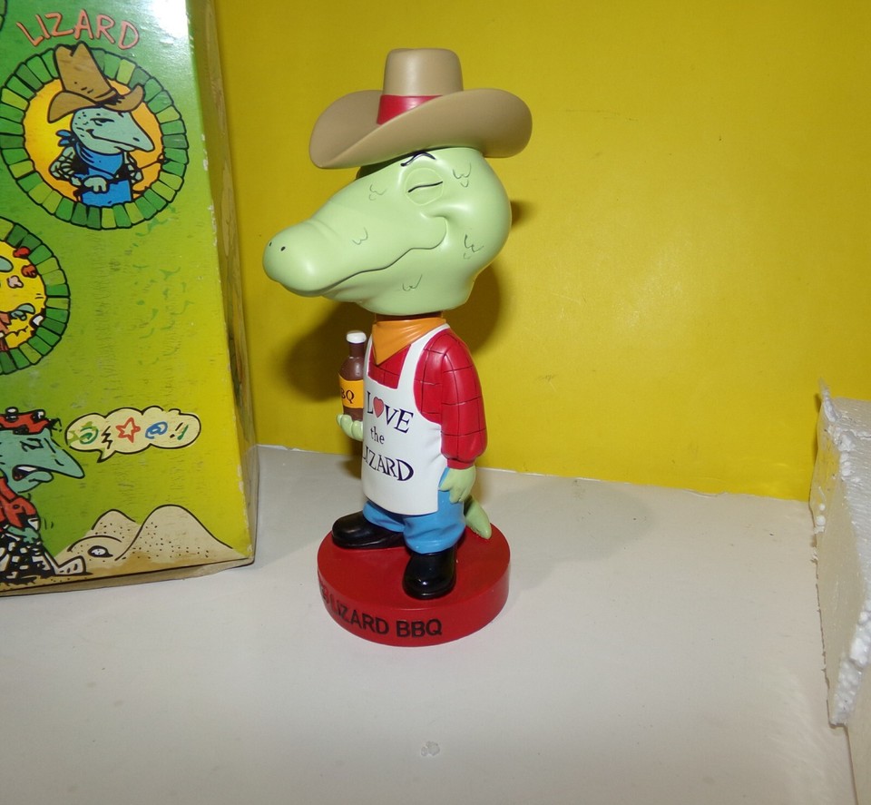 New Winking Lizard Tavern Nodder BobbleHead Bosley Bobbers I Love The ...