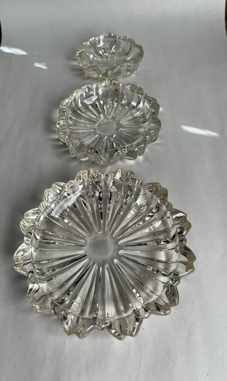 Set of 3 Nesting Crystal Cut Glass Ashtrays Flower Shaped 5 1/2"-4 1/2 ...
