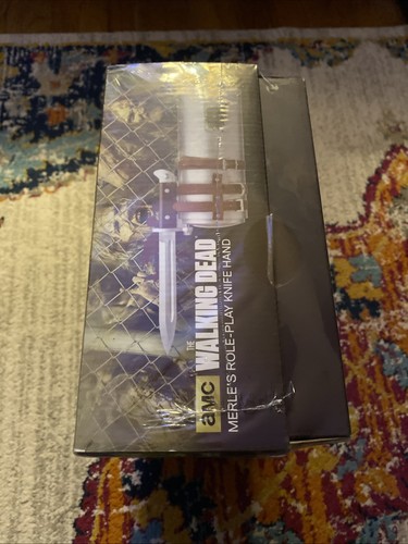 AMC TWD Merle’s Role-Play Knife Hand New In Box Plastic Wrapped The ...