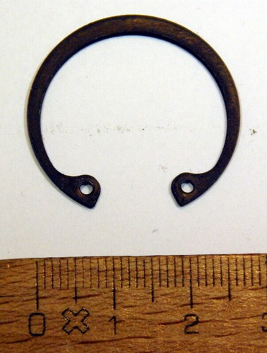 70-4569 Triumph unit twin E4569 circlip for oilseal crank timing cover ...