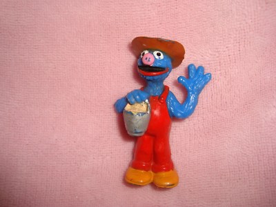 JHP Sesame Street Farmer Grover Holding bucket 2.75" PVC figure | eBay
