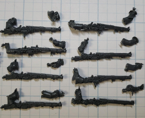 Warhammer 40k AdMech Skitarii Bits Ranger Galvanic Rifles w Arms x8 Set ...