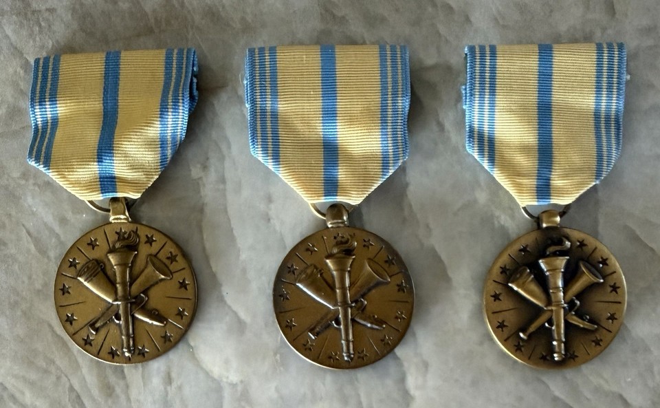 Lot Of 20 Military Medals Army Coast Guard Vietnam Iraq Merit Good ...
