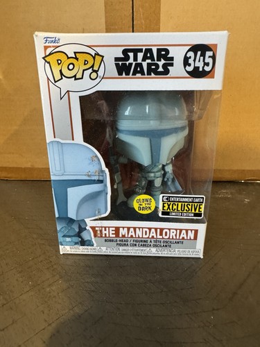 Funko Pop! Star Wars - The Mandalorian (GITD) #345 (Damage Box) EE ...