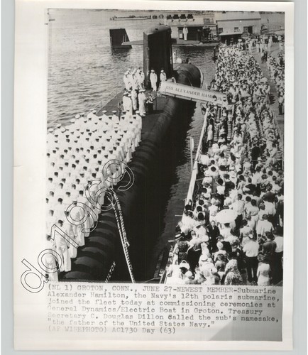 USS Submarine ALEXANDER HAMILTON Commissioned. 1963 Press Photo US ...