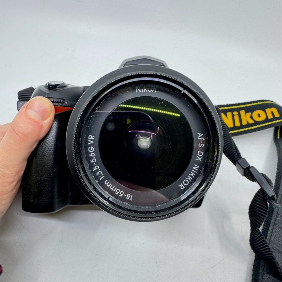 NIKON D70 SLR Digital Camera - Very Good Condition | eBay