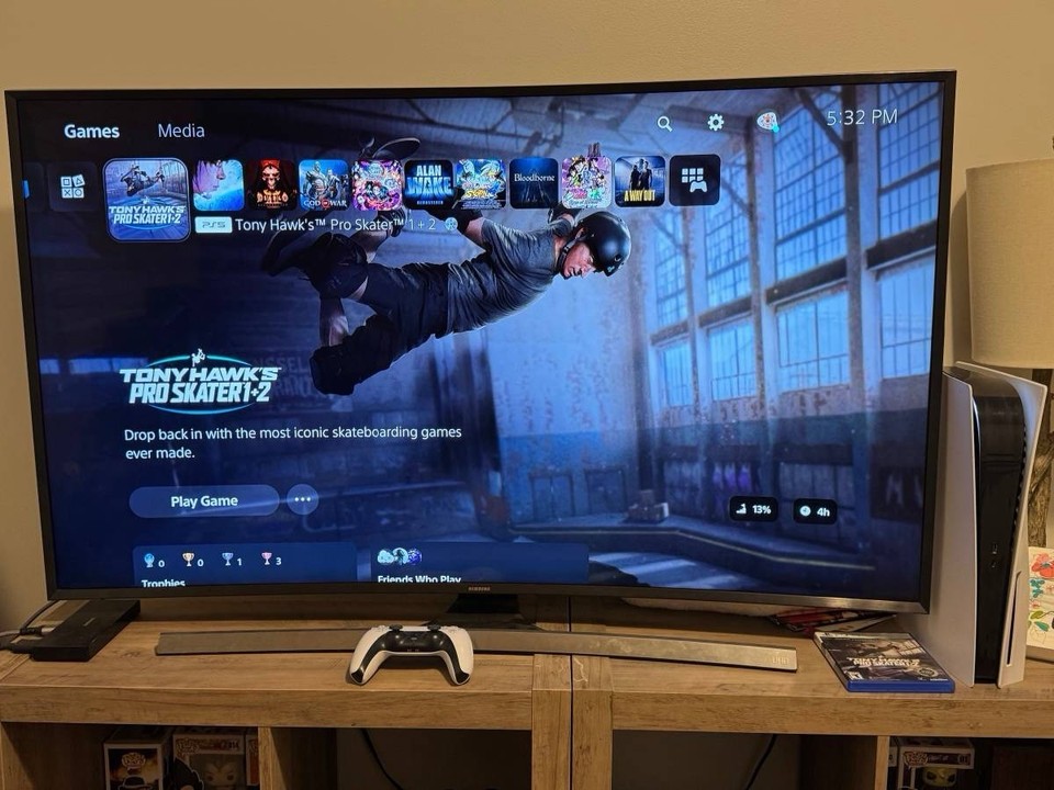 Samsung 55" Curved Smart 4K UHD TV - Model UN55JU7500F | eBay