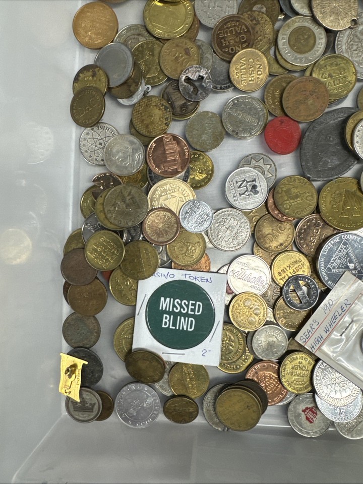 Token Medals Commemoratives Lot Of 2 Pounds Mixed Variety Exonumia Lot ...