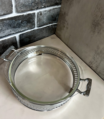 Vintage PYREX 8” Round Casserole Buffet Dish with Chrome Caddy Carrier ...