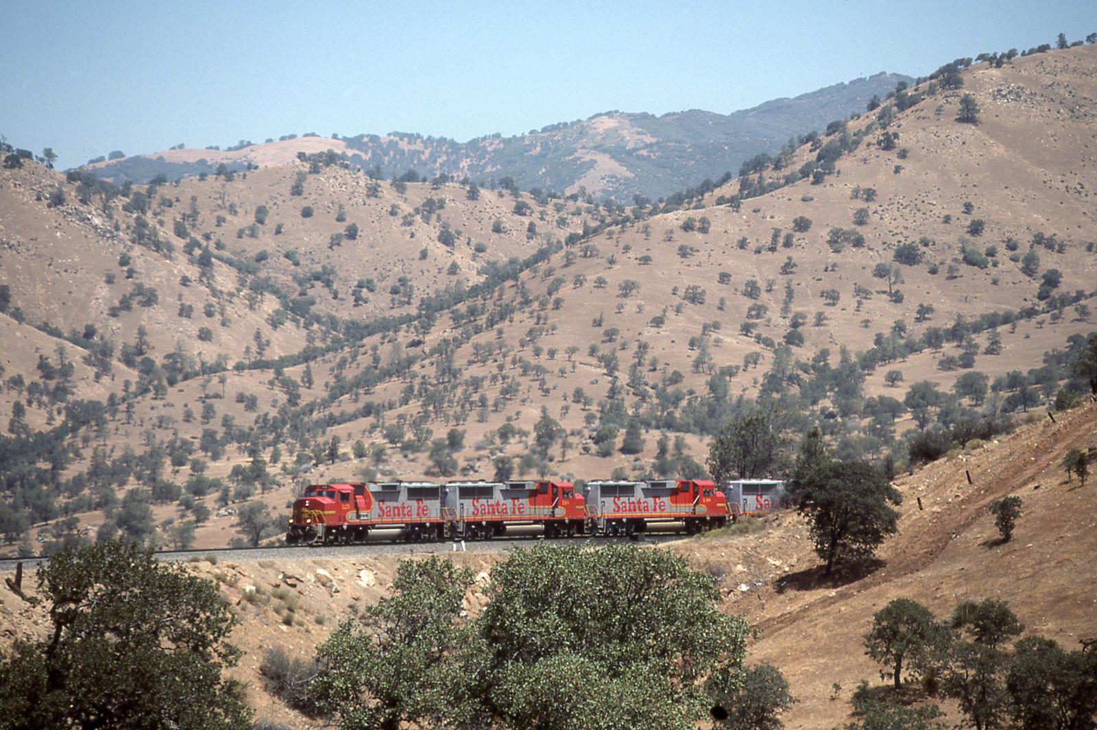 Original Photograph: Santa Fe GP60M 125 at Tehachapi Loop, CA | eBay