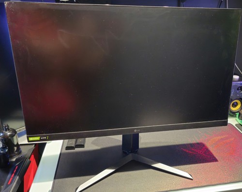 LG UltraGear 32GP850-B 32 Inch QHD IPS LED Gaming Monitor 180Hz 1ms HDR ...