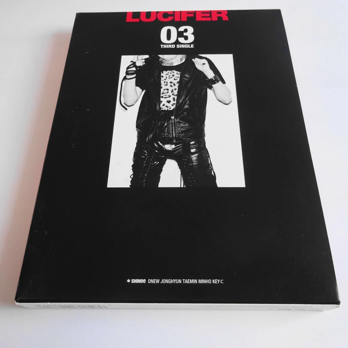 Shinee Lucifer Album Art