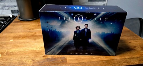 THE X FILES BOX SET BLU-RAY~ BASICALLY BRAND NEW~ | eBay