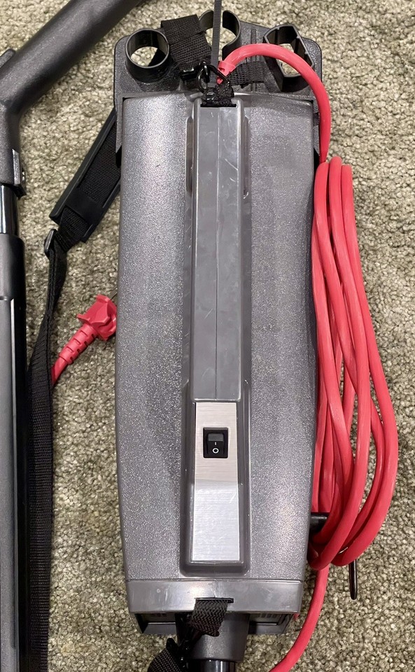 ORECK XL PRO 5 COMPACT CANISTER HAND HELD VACUUM W/HOSE & STRAP ...