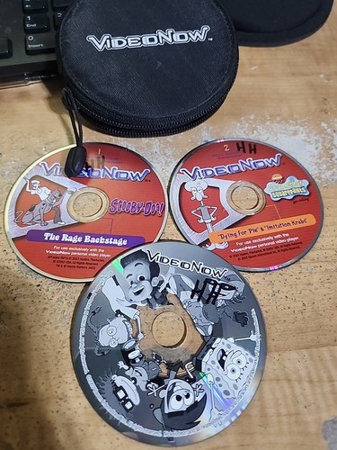 VIDEO NOW 3 DISCS , SCOOBY DOO, SPONGEBOB , BLACK AND WHITE MULTIPLE W ...