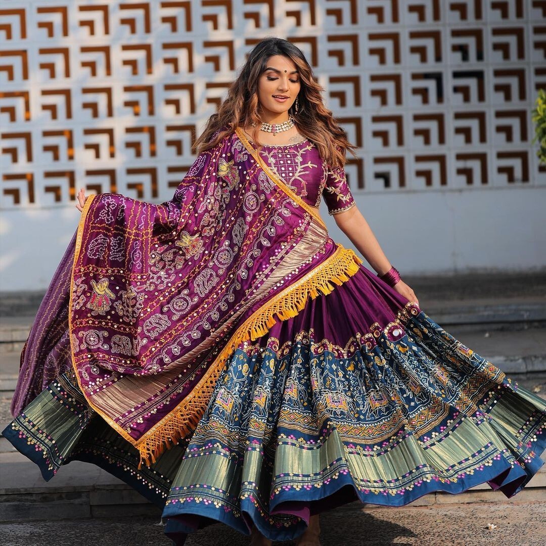 LENGHA WEAR BOLLYWOOD INDIAN WEDDING PARTY NEW DESIGNER LEHENGA CHOLI ...