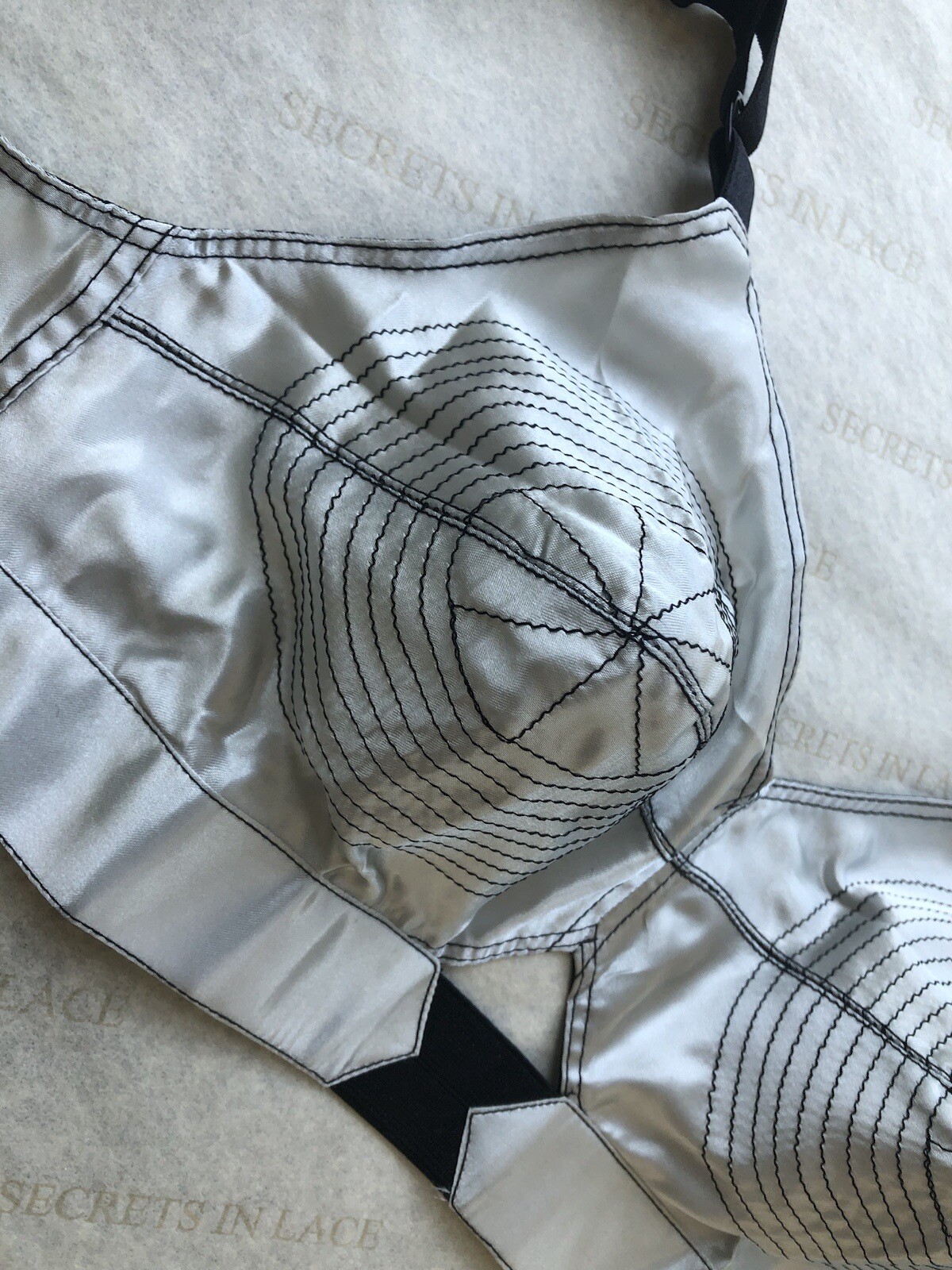 NIP Secrets In Lace 38D Satin Bullet Bra Silver with Black Trim Made in ...