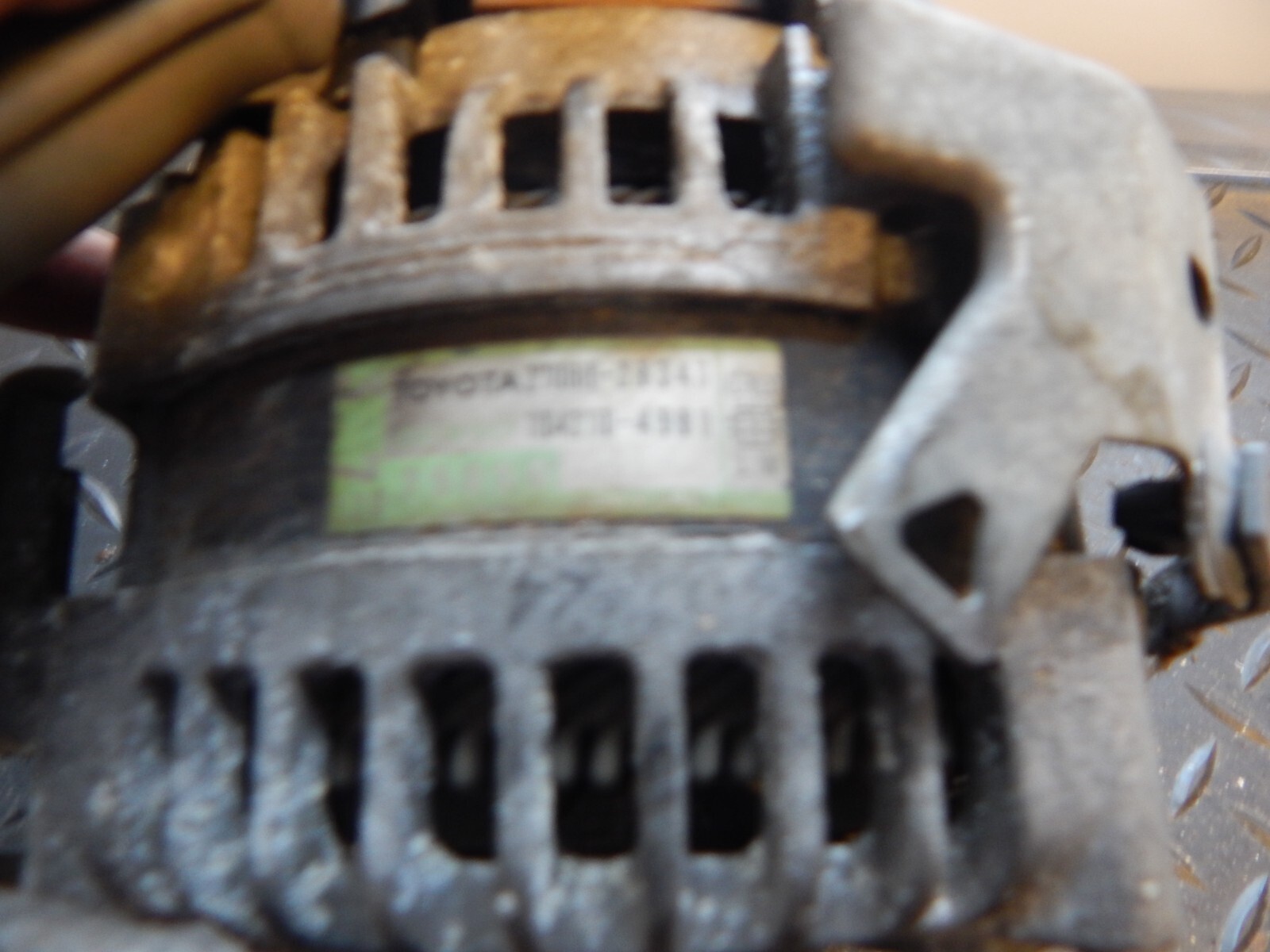 TOYOTA ALPHARD / ESTIMA 2.4L ALTERNATOR 27060-28341 | eBay UK