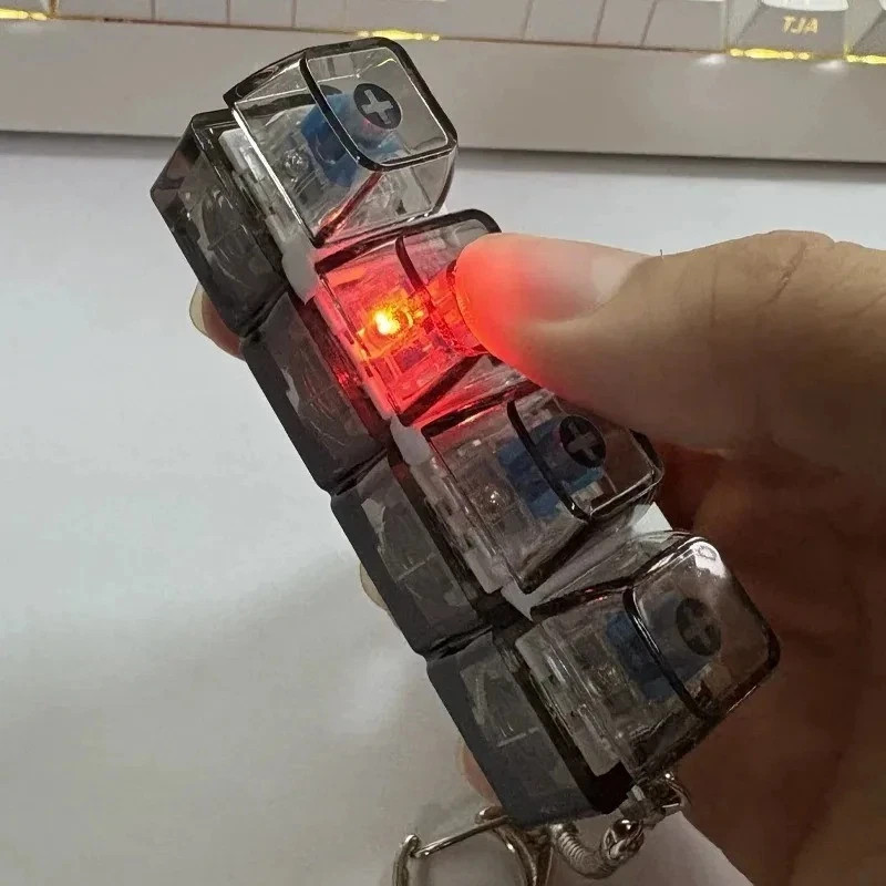 Light Up Keyboard Fidget Toy, Keyboard Clicker Fidget Toy Keychain, 4 ...