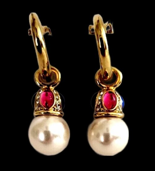Vintage Gold Tone Multicolor Rhinestones and Glass Pearls Clip On ...