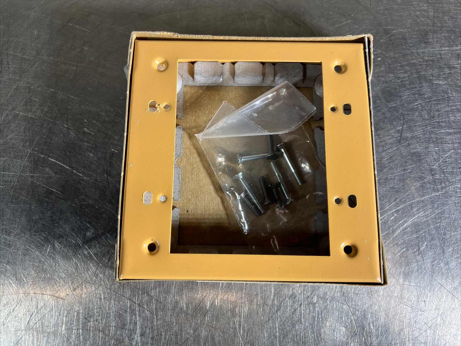 Wiremold 5751-2 Flush-Type Extension Adapter 2-Gang Buff Nos Surplus | eBay