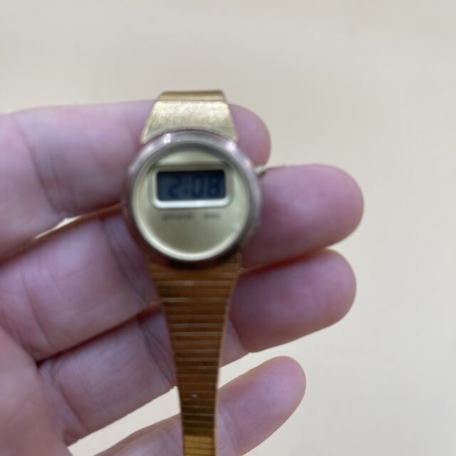 Vintage Phasar 1000 LCD Mens Gold Tone Watch Working Sears Roebuck ...