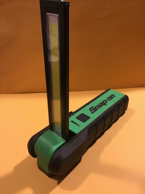 Snap-on Rechargeable 450 Lumen Work Light Flashlight ECARB042 Red ...