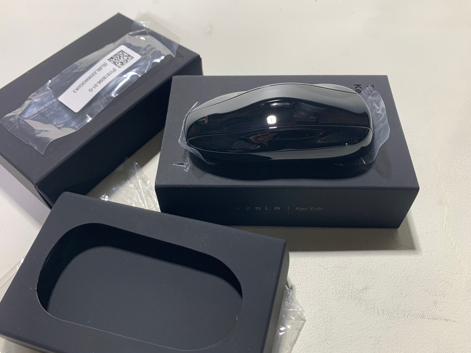 NEW!!! OEM!!! TESLA MODEL S 2021 - 2024 KEY | Grelly USA