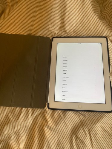 APPLE A1416 iPad 3rd Gen iOS 9.3.5 64GB, Wi-Fi, 9.7' Functional ...
