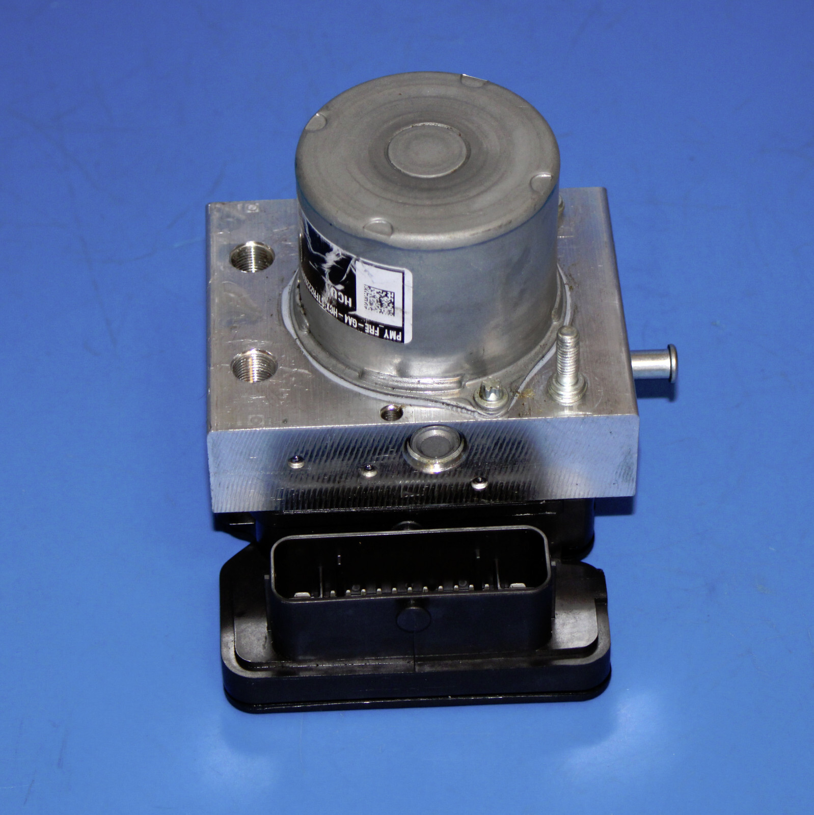 2017-2022 Tesla Model 3 ABS Brake Pump Module 1044745-00-B OEM | eBay