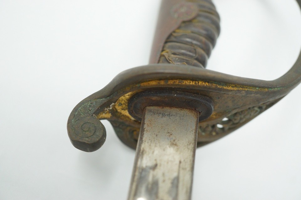 Japanese Type 19 Parade Saber WW2 Shin Gunto Officers Sword Original ...