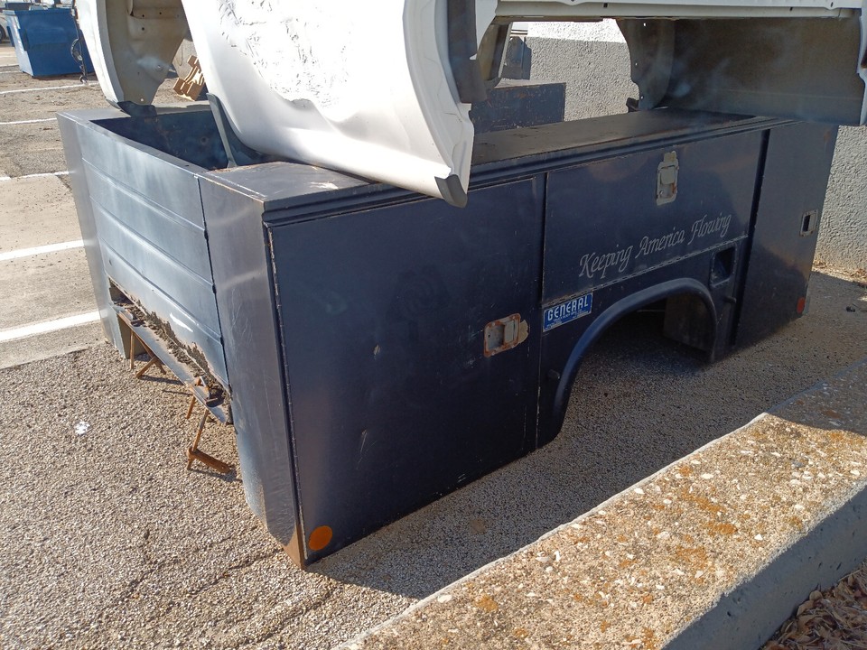 General Truck Body Mfg - Utility Service 9' Short Bed - USED - LOCAL ...
