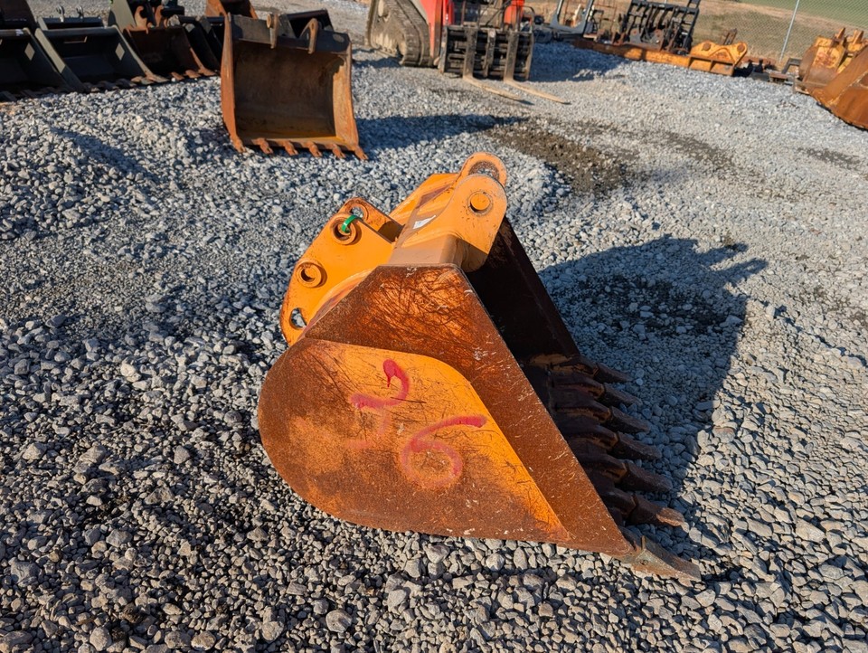 36" Case Backhoe Bucket; 45-38 mm Pins; Fits: Case 580 | eBay
