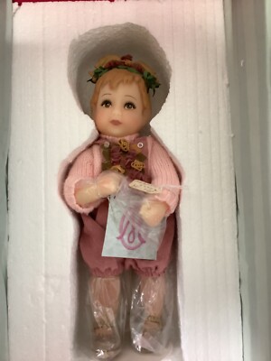 NIB MARIE OSMOND Little Miss Muffet SPIDER NURSERY RHYME BOX COA | eBay