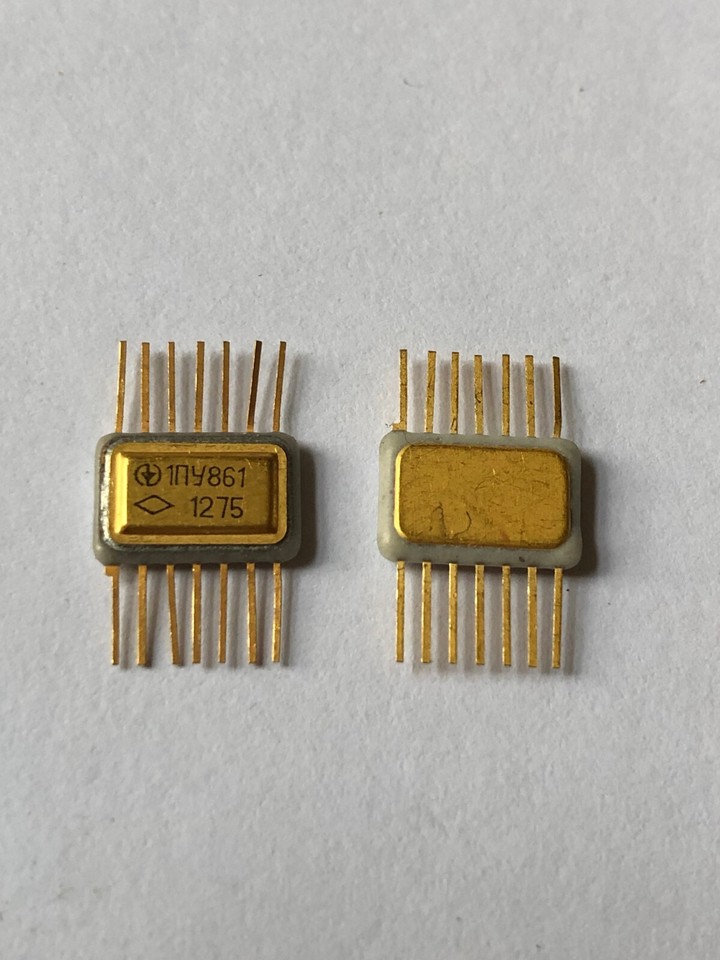 Vintage USSR Electroinic Components Transistors, Integrated Circuits ...