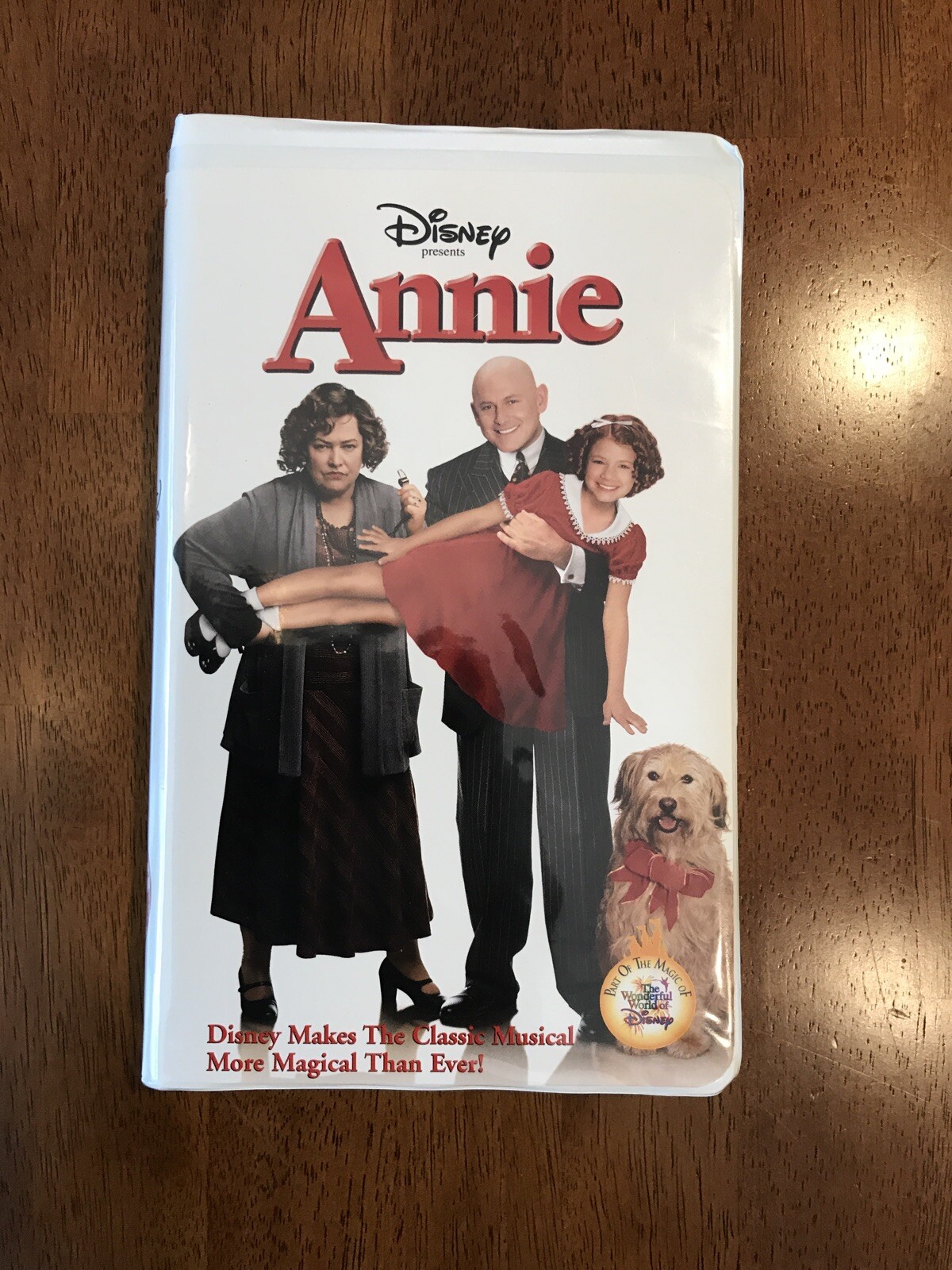 Annie (VHS, 2000) VHS Tape 786936119527| eBay