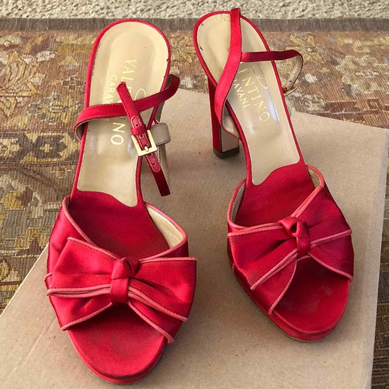 Valentino Garavani Satin Red Bow Heels - Gem