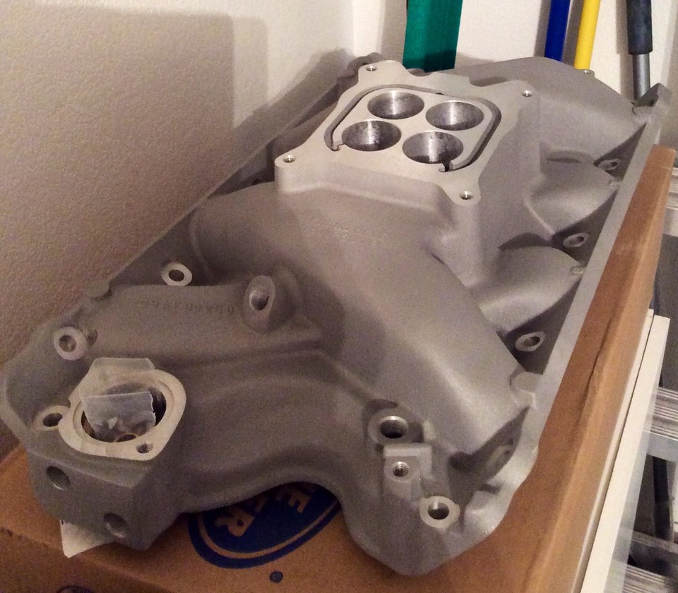 NOS Ford Boss 429 Mustang “FoMoCo” low-profile 4-V aluminum intake ...