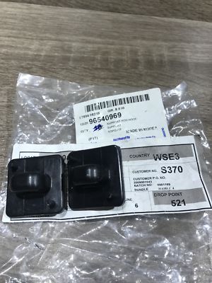 New Genuine OE GM Door Catch DoorStop 96540969 2x | eBay UK