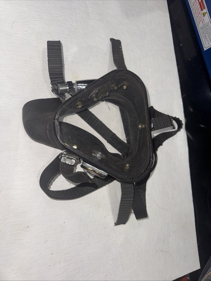 Vintage US Navy SCUBA diving mask Desco Jack Brown | eBay