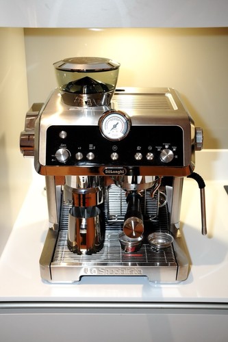 DeLonghi La Specialista Prestigio EC9355.M Manual Pump Coffee Machine w ...