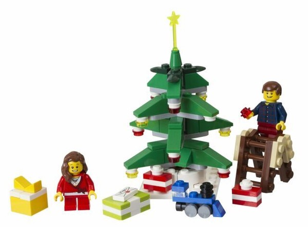 LEGO Seasonal: Decorating the Tree (40058) for sale online | eBay